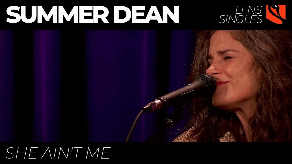 She Ain't Me | Summer Dean – Live from Norfolk Street